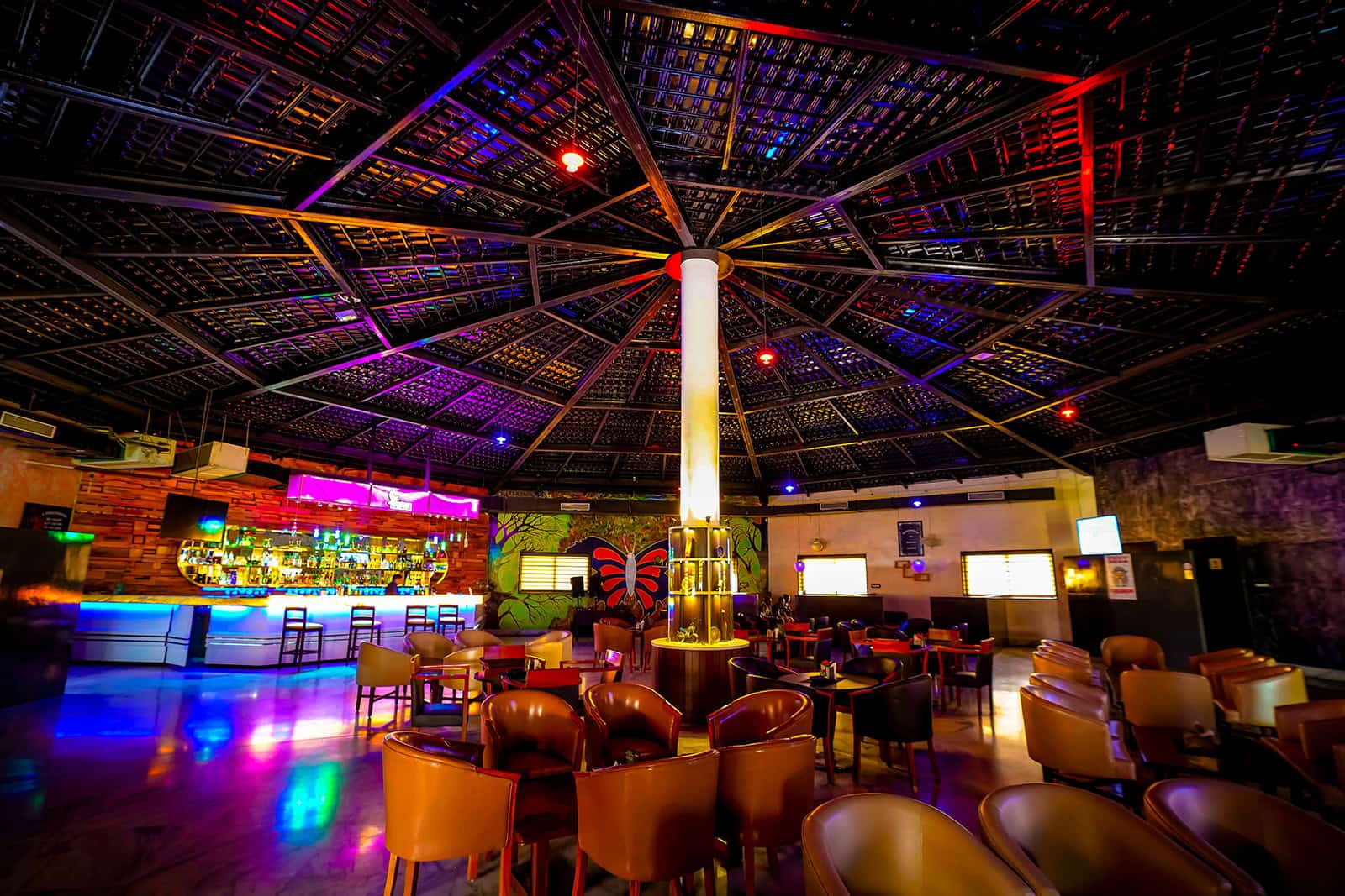Bistro Bar and Open Pool Bar: The Ultimate Drinking Experience in Mount Abu